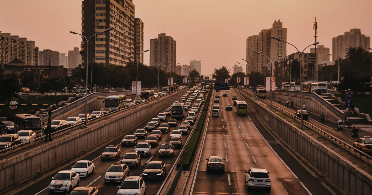 Beating the Jam: Effective Traffic Management Strategies for Road ...